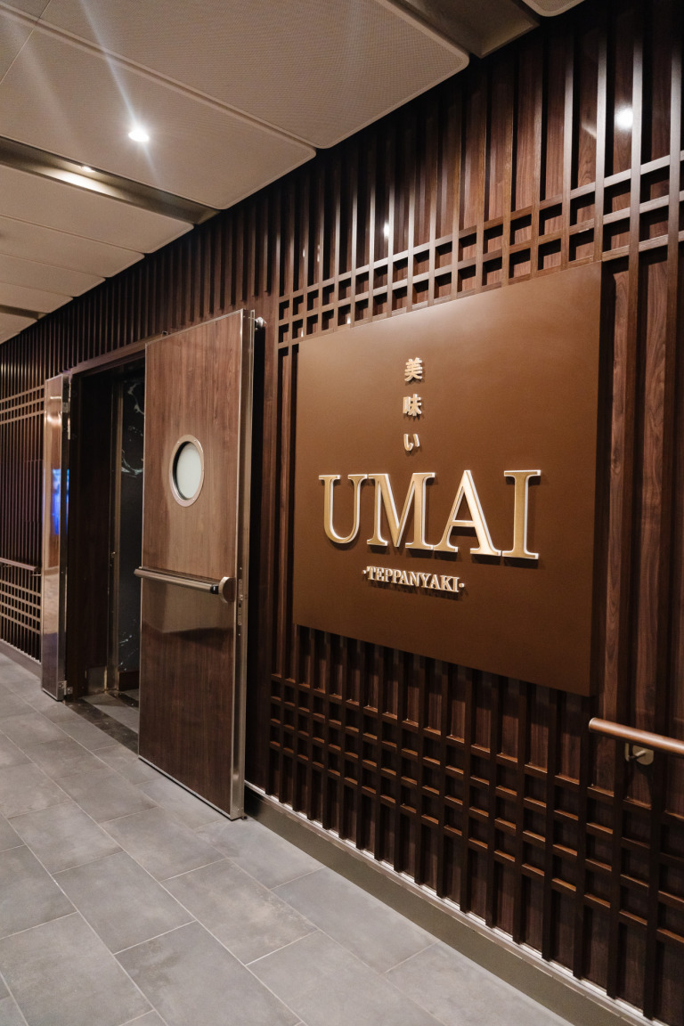 Sun Princess: The Inaugural Cruise - What to Do, Wear, Eat and Explore! | Musings of a Curvy Lady